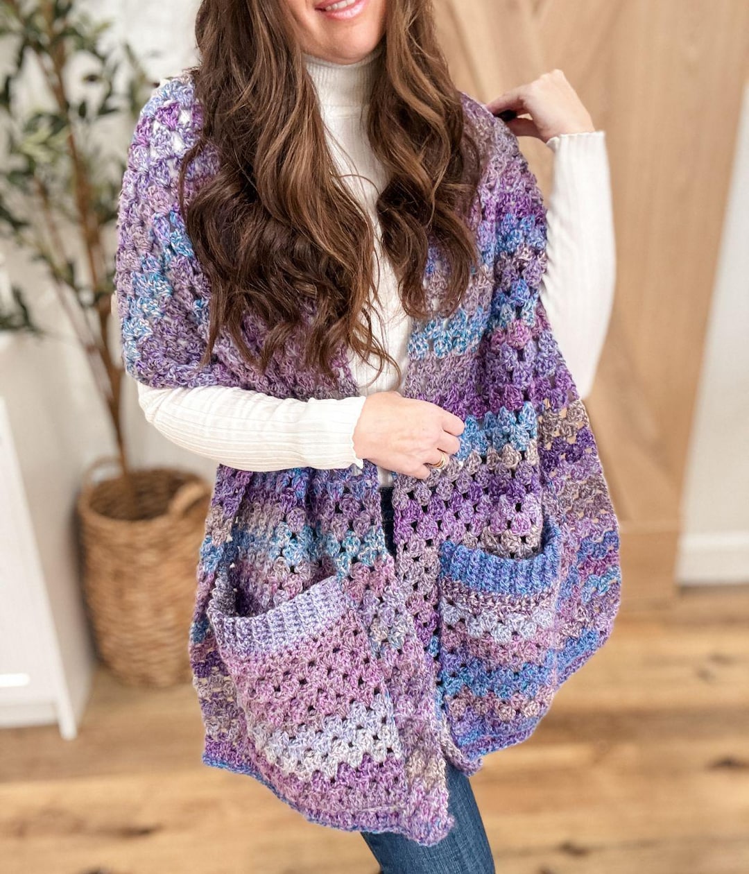 CROCHET PATTERN & VIDEO/ Chunky Granny Stitch Pocket Shawl, Crochet ...