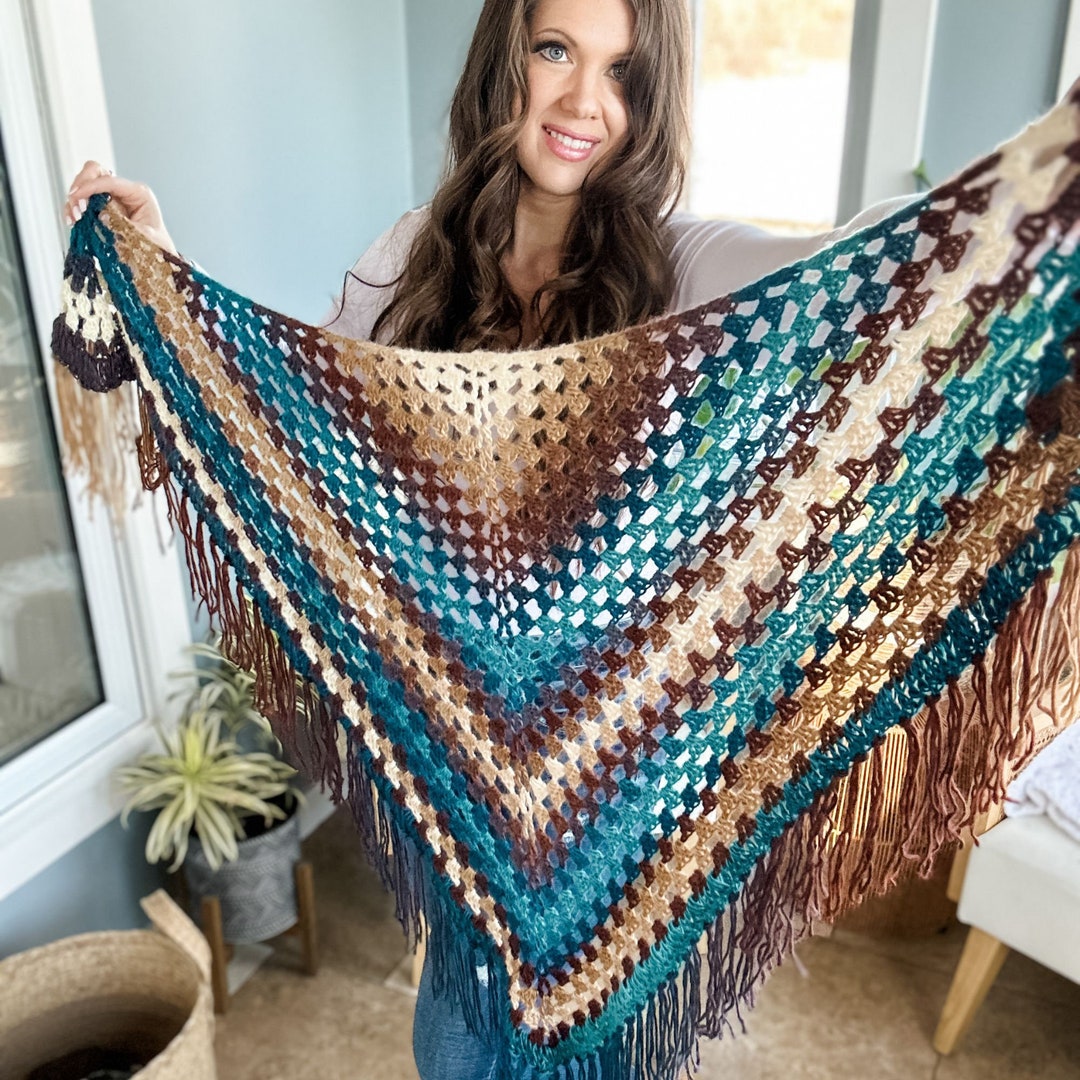 CROCHET PATTERN & VIDEO/ Feathered Fall Shawl, Crochet Triangle Scarf ...
