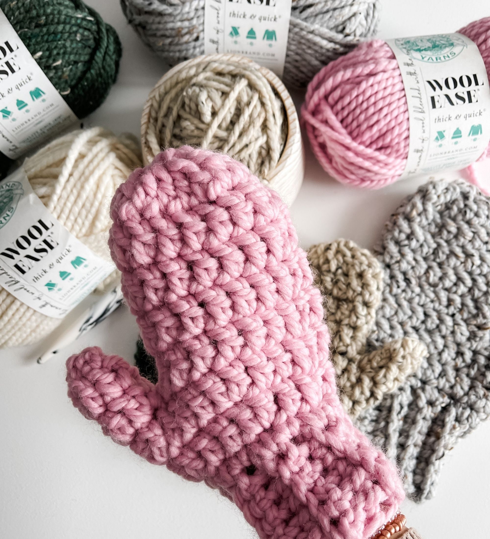 CROCHET PATTERN / Beginner Bulky Mittens | Etsy