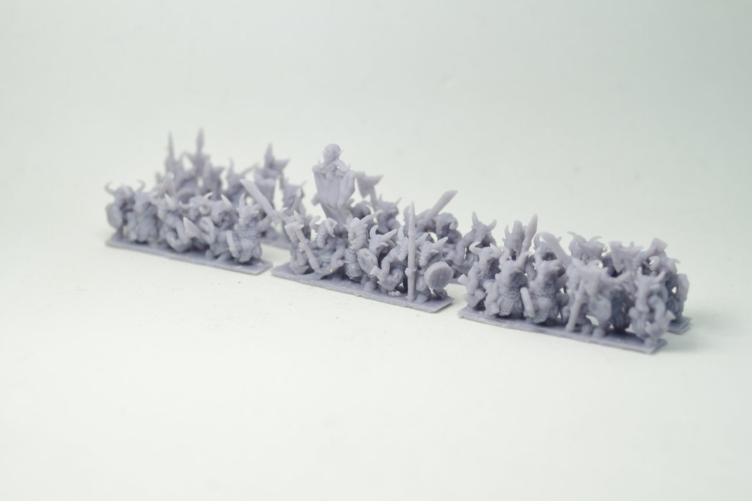 Warmaster 10mm - 15mm Beastmen Beastherd - Etsy