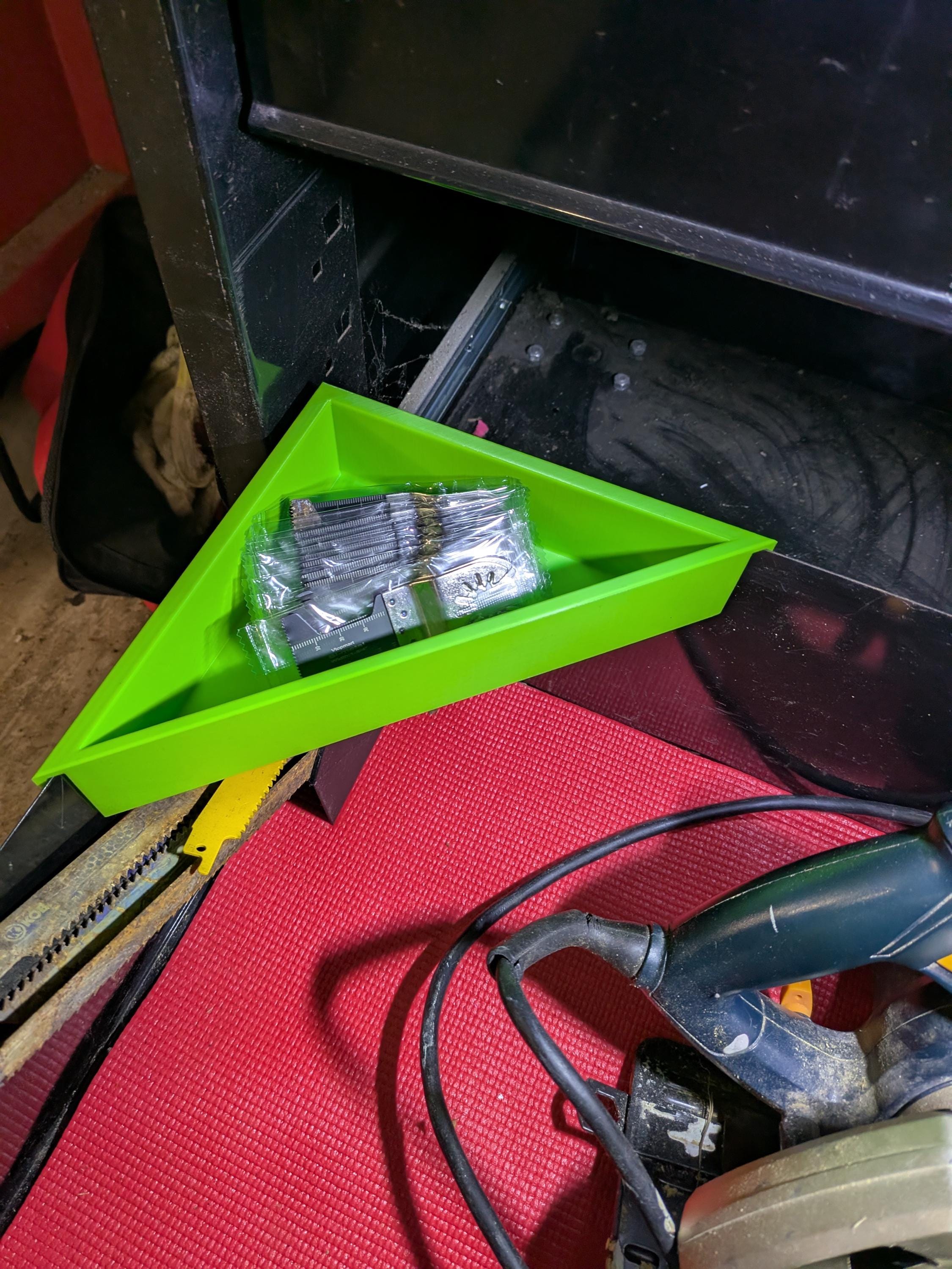 3D Printed Triangle Tool Tray - Fits USGENERAL Series 3 Tool Boxes ...