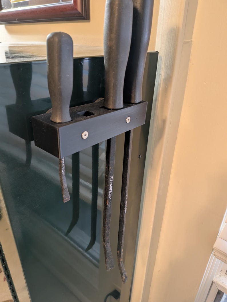 Universal Pry Bar Holder 3D Printed for 4 Pry Bars. Fits on Tool Box ...