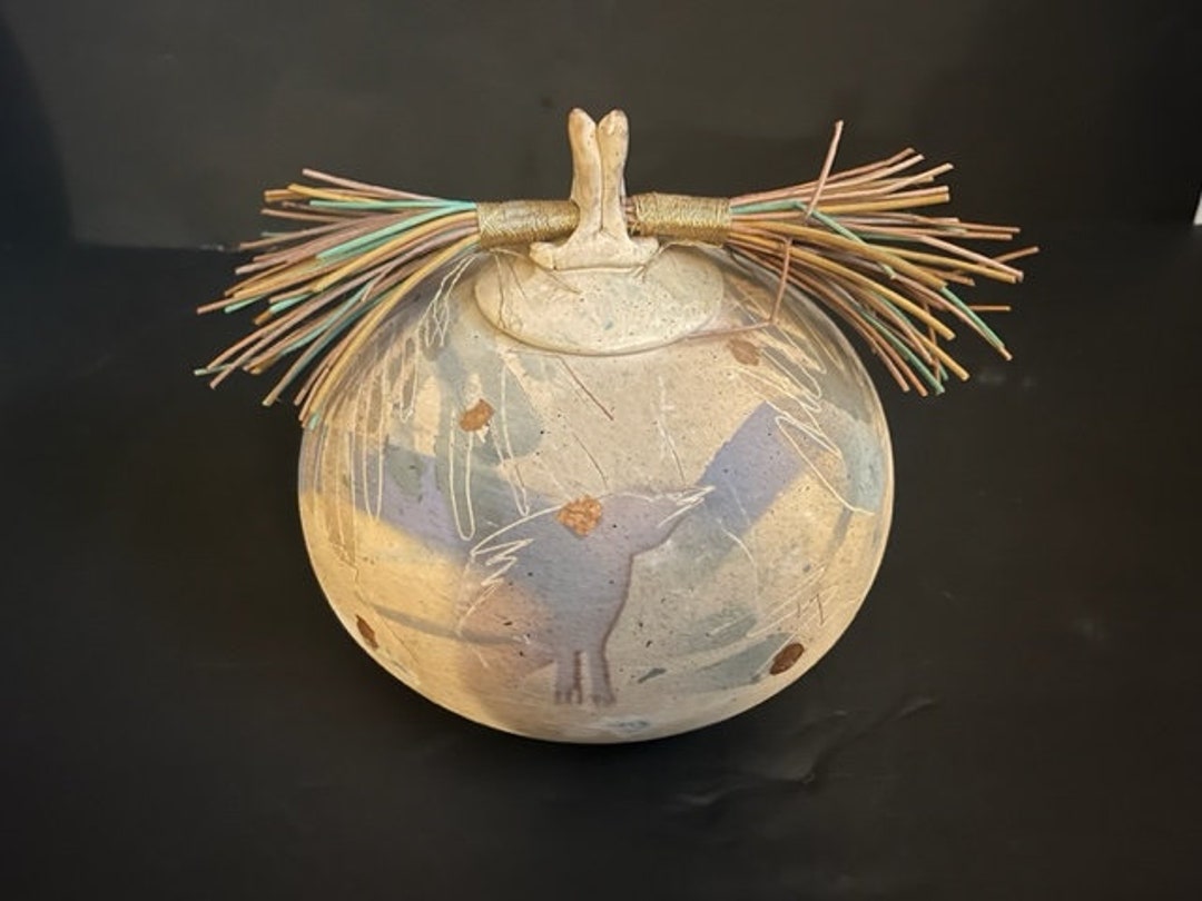 Laura Ross Signed Art Ceramic Clay Pottery Pot With Lid and Wicker ...
