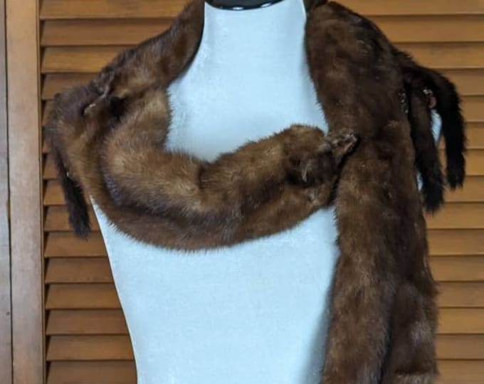 Vintage 1950's Mink Pelts Stole With Biting Heads - Mid-century - Etsy