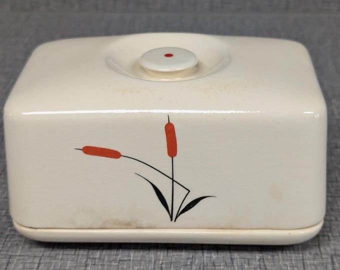 Vintage 1940s Cattail Butter Dish by Universal Pottery - Etsy