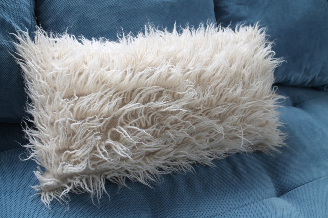 Throw Pillow Shag Pillow, Shaggy Pillow, Decorative Kilim Pillow 21 X ...