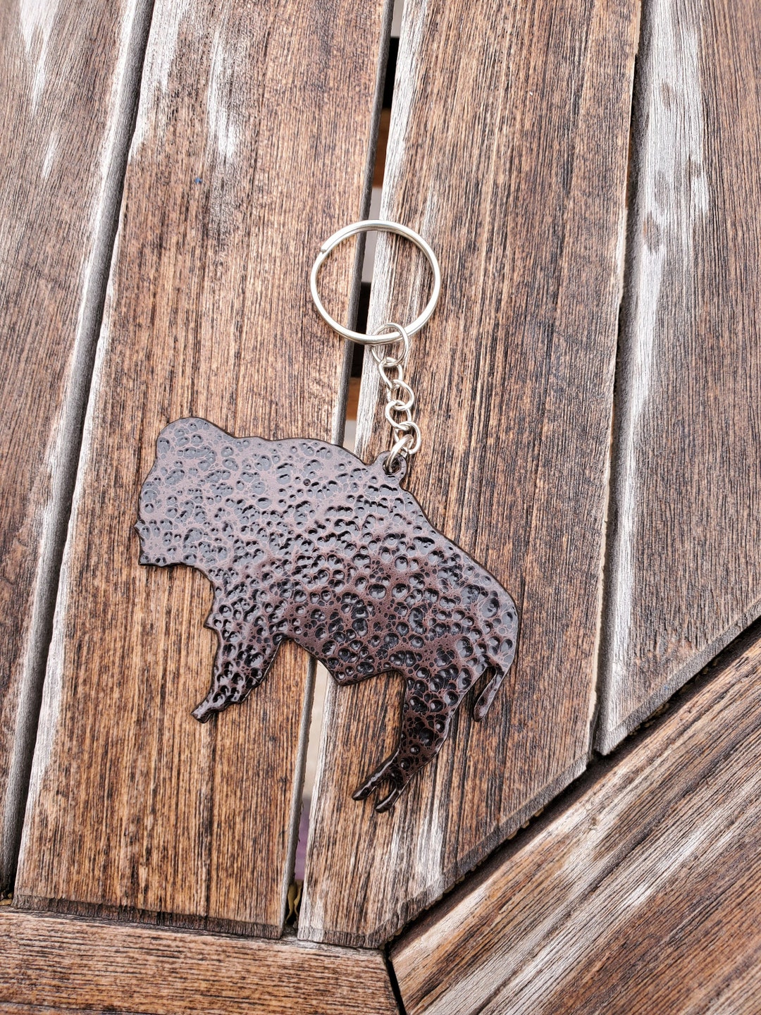 Buffalo Keychain// Metal Buffalo Keychain // Bison Keychain - Etsy