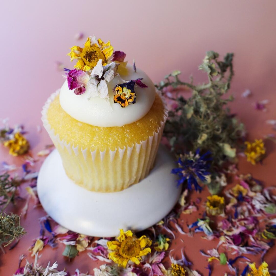 Dried Organic Edible Flowers | Garnishes for Cocktails, Cakes, Cheeses ...