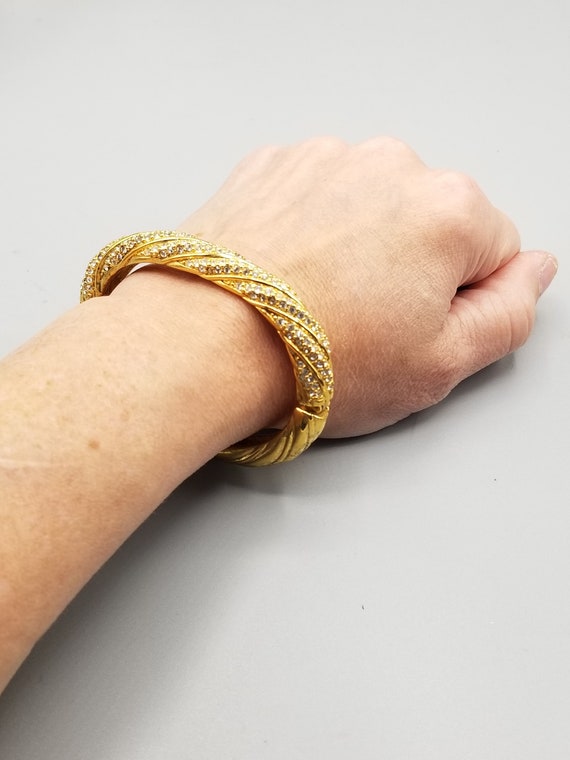 vintage sparkly signed - Gem