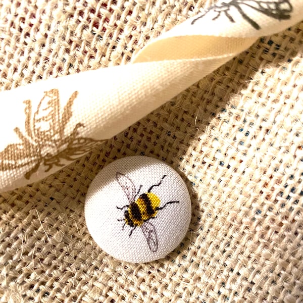Bee Buttons - Etsy