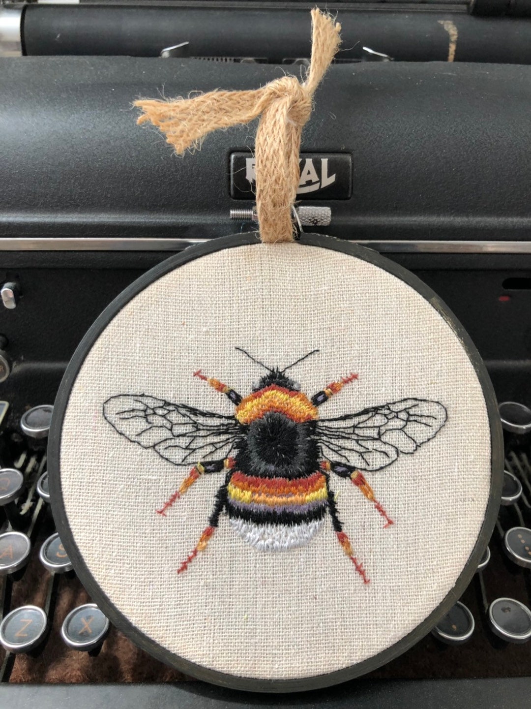 Bee Embroidery Hoop Thread Painted Bee - Etsy