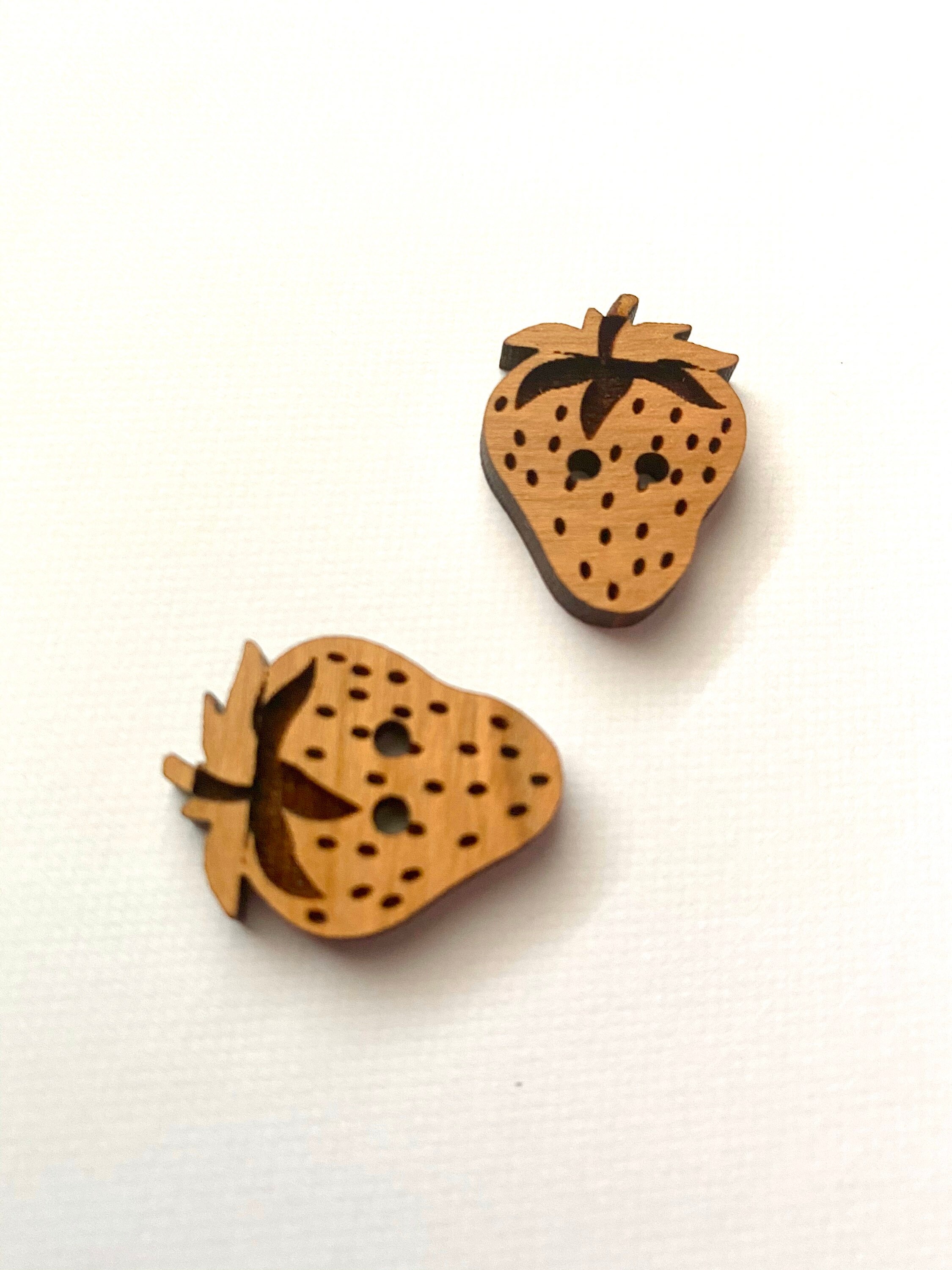 Strawberry Buttons Set of Strawberry Buttons Solid Cherry - Etsy