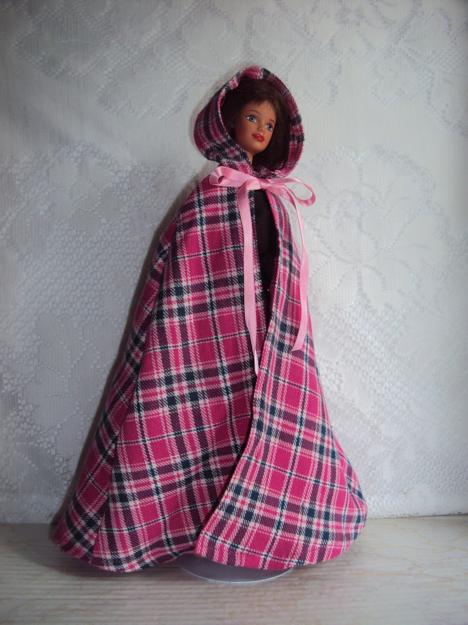 Hooded full length Barbie cape / cloak pink plaid | Etsy