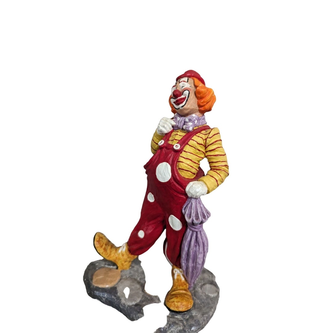 Vintage Clown Buster 1991 Figurine Hand Painted Statue 9 Inch - Etsy