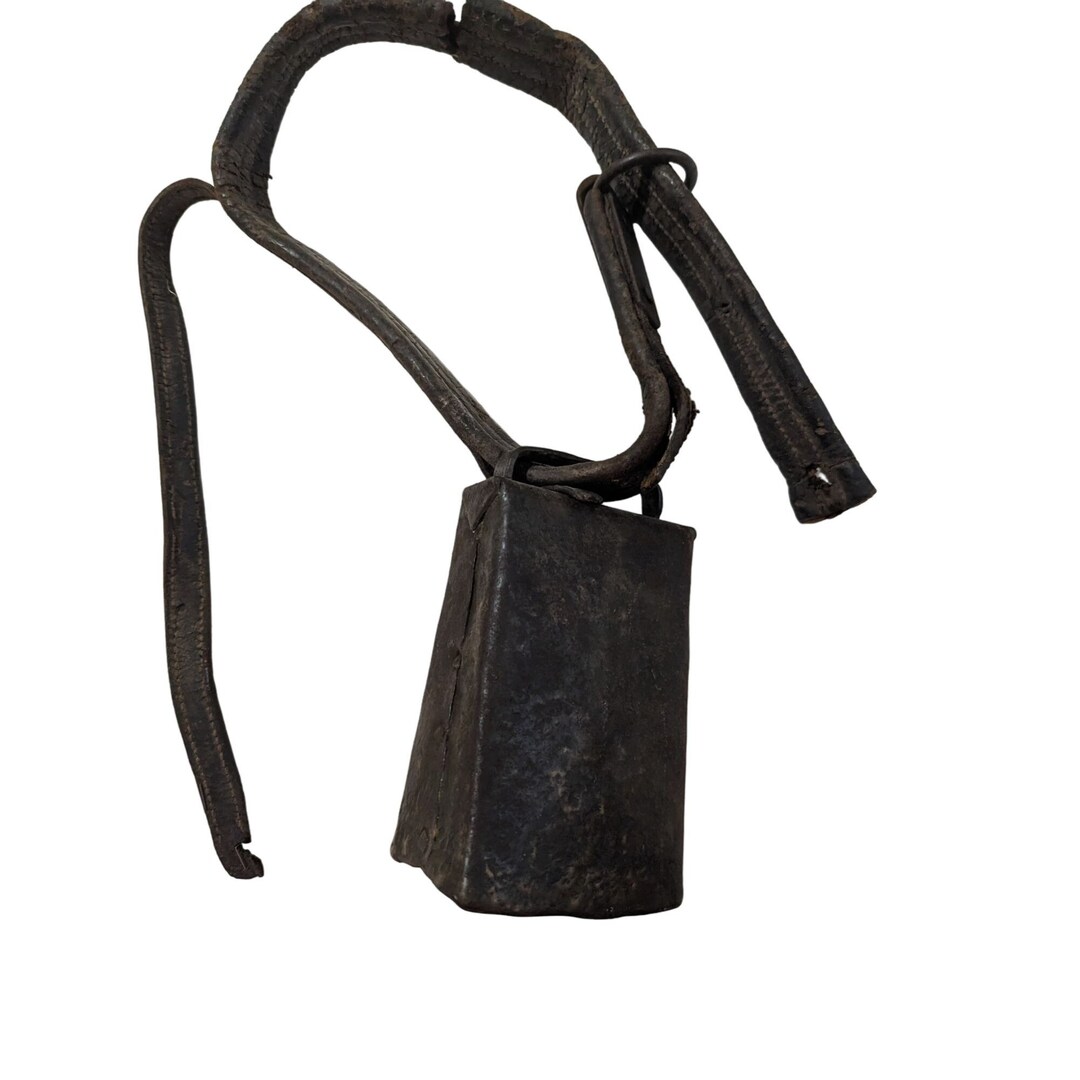 Vintage Cowbell With Leather Strap Collar Sold as is Farmhouse 6.5x4 ...