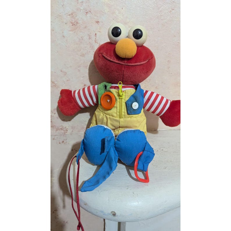 Playskool Dress Me up Elmo Vintage 1993 Button Zip Tie Buckle Snap ...