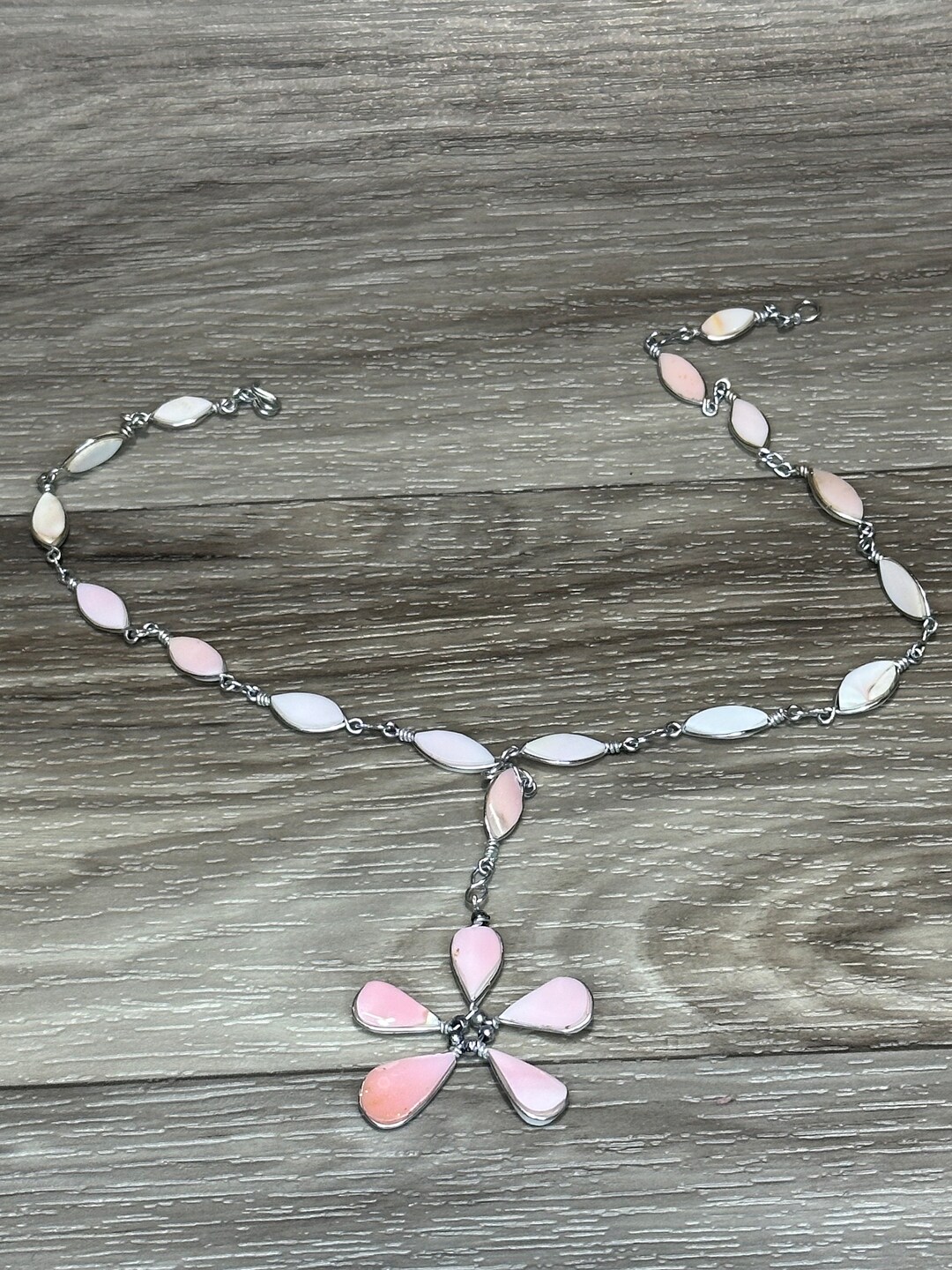 Holiday Gift for Her / Pink Conch Jewelry/ Special Gift. Queen - Etsy