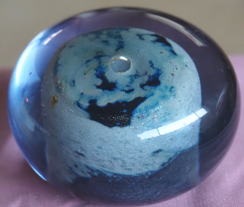 Unusual Round Glass Paperweight Signed by Maker and the Year 1972. - Etsy