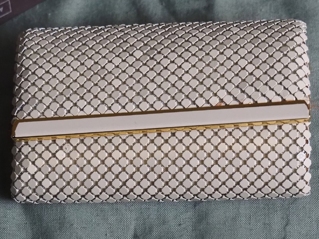 Vintage mesh by Gold Crest Key Holder. 9cm Bone Colour as New Condition ...