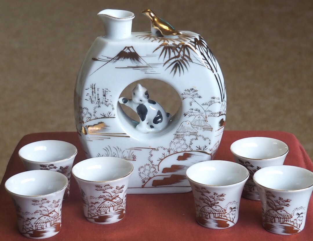 Vintage Japanese Whistling Sake Flask With 6 X Geisha Head Lithophane ...