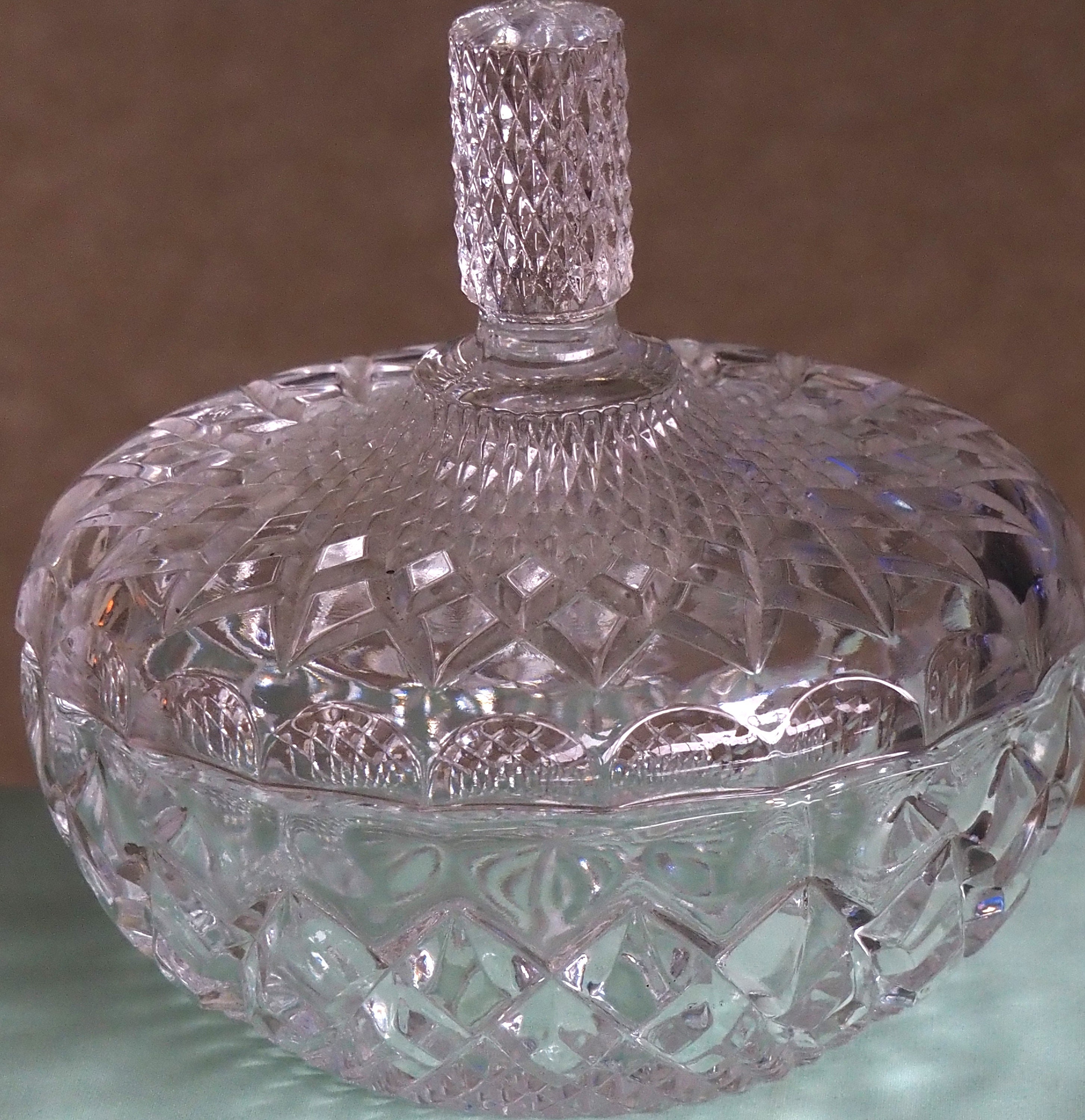 Beautiful Heavy Retro Cut Glass / Crystal Sweet / Candy Bowl With Lid ...