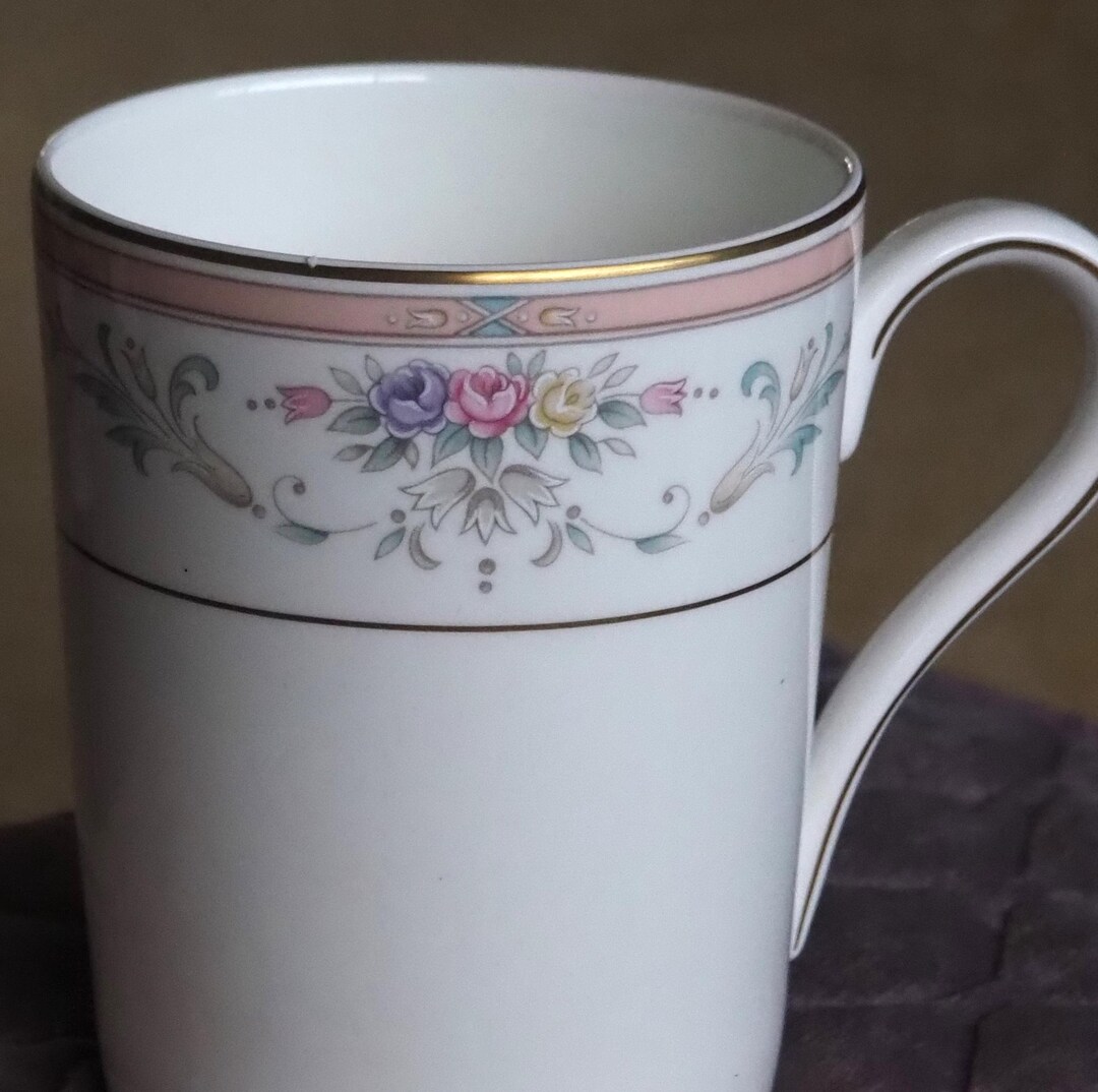 Stunning Christopher Stuart Spring Crest Bone China 10oz Mug. - Etsy