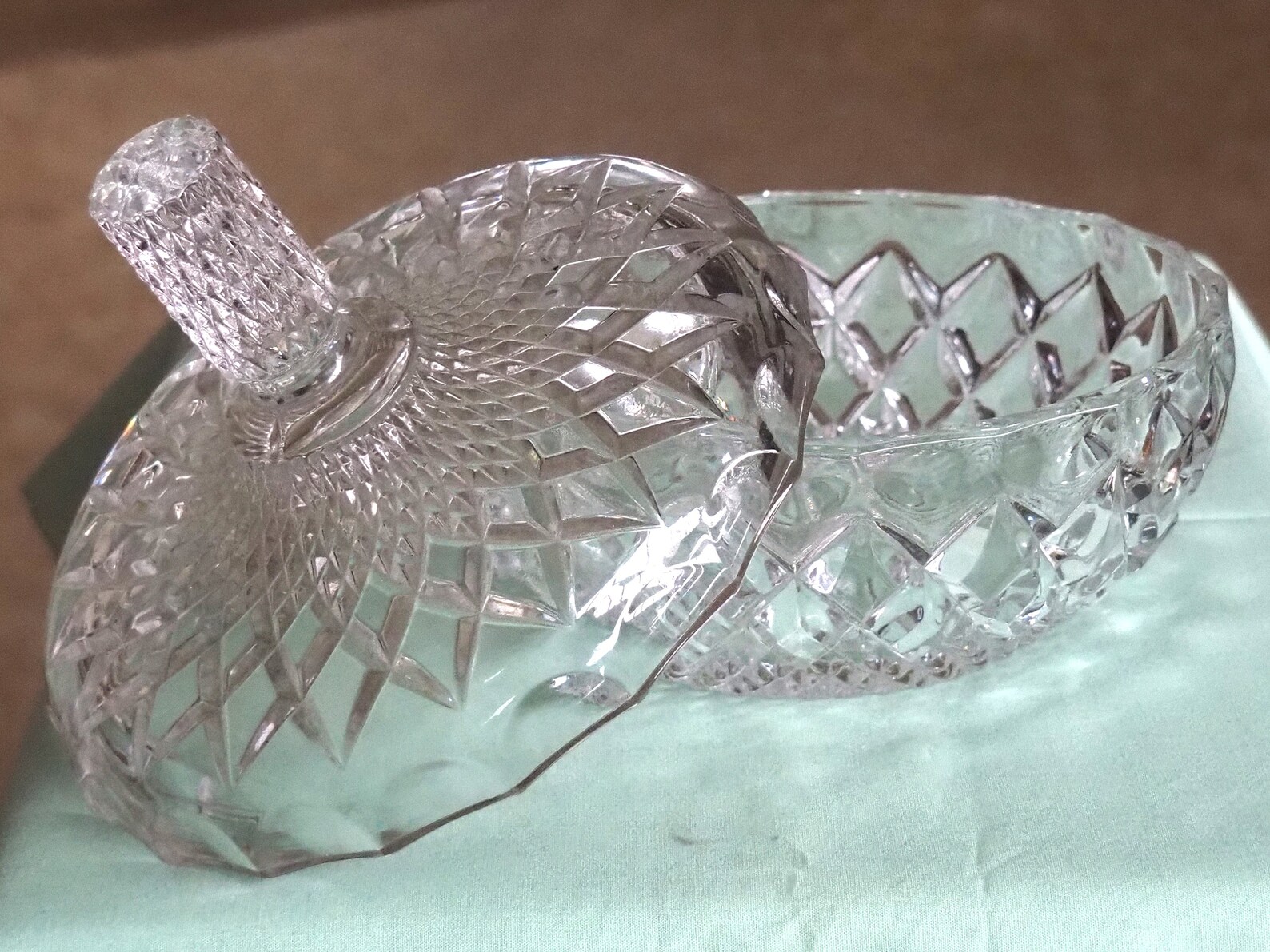 Beautiful Heavy Retro Cut Glass / Crystal Sweet / Candy Bowl With Lid ...
