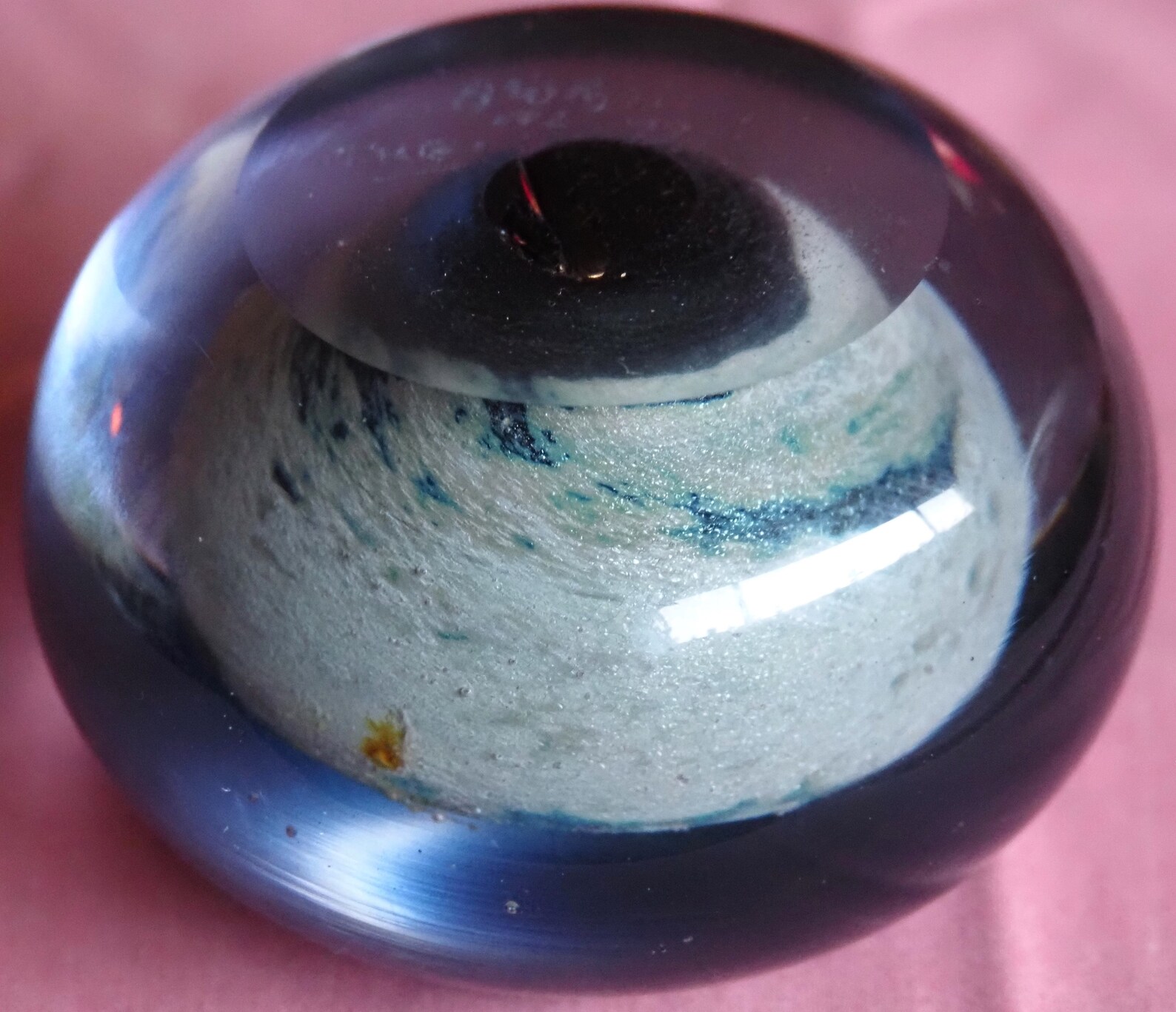 Unusual Round Glass Paperweight Signed by Maker and the Year 1972. - Etsy