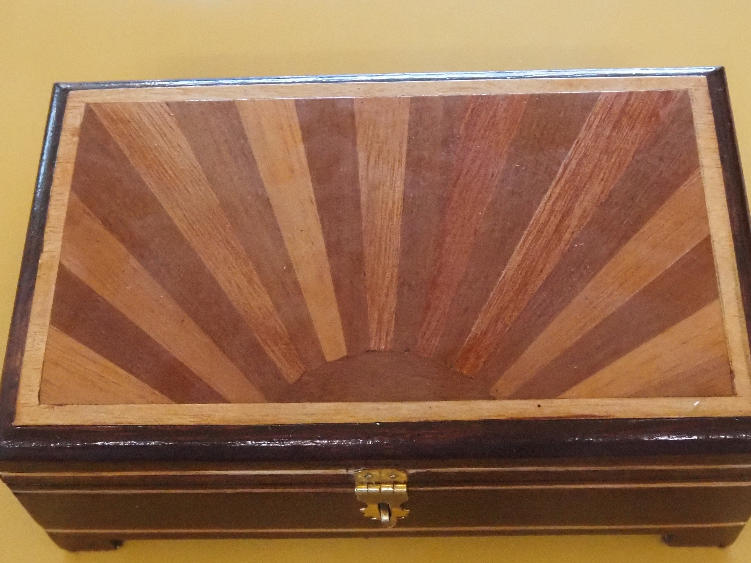 Vintage Art Deco Lidded Wooden Box / Jewelry Box Sunburst Pattern ...