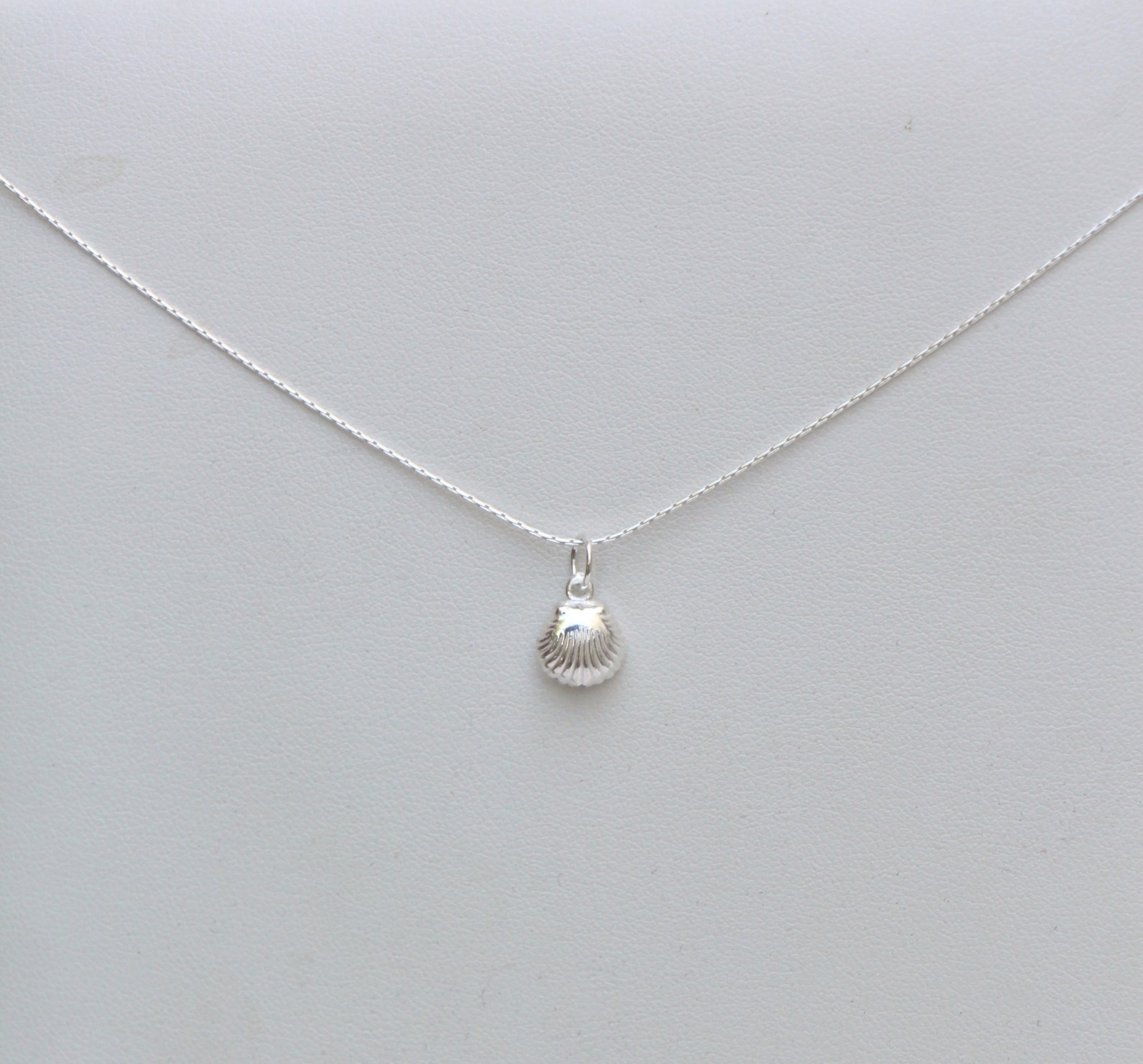 Mermaid Necklace, Silver Puff Seashell Necklace, Tiny Sea Shell Jewelry ...