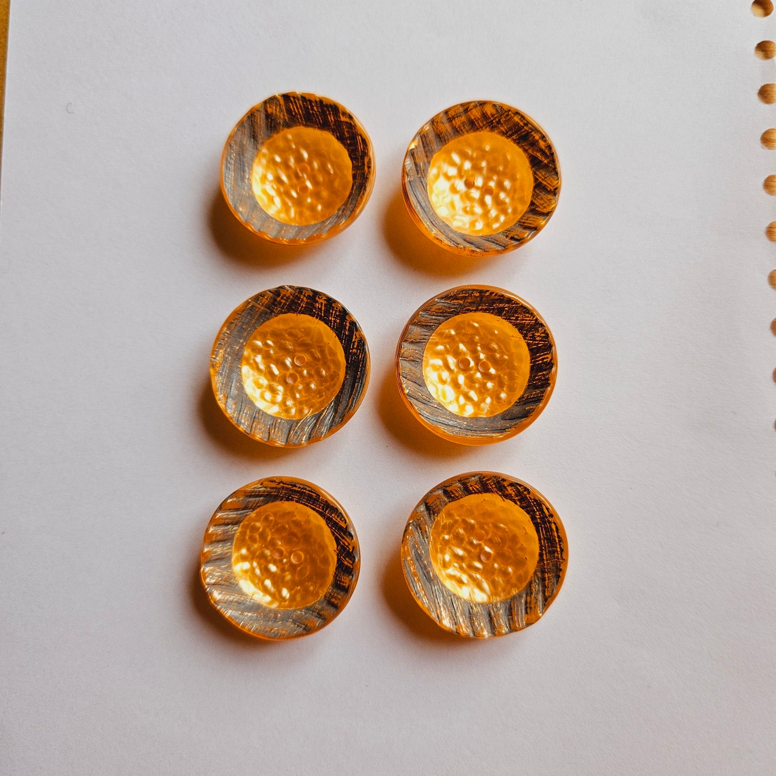 Retro / Vintage 1960s 1 1/4" X 1 1/4" 6 Mate Peach/brown Colored 6 ...