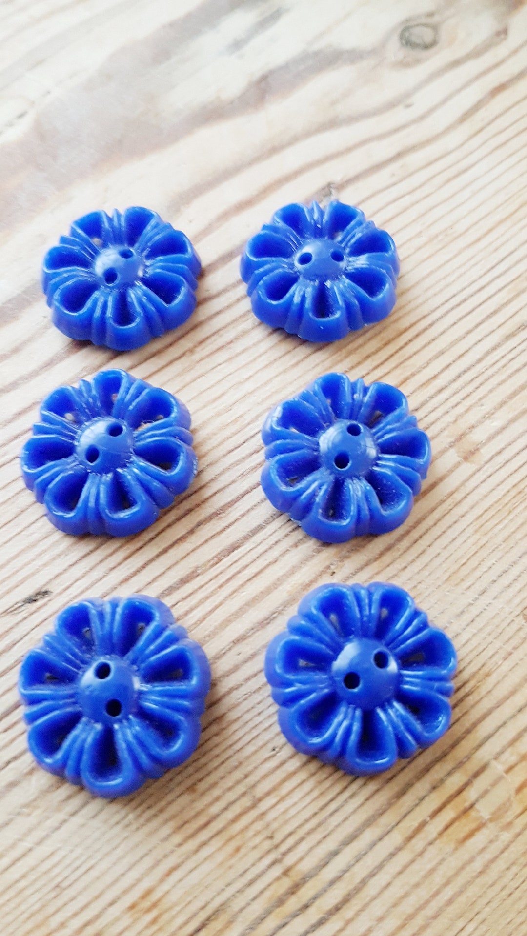 Retro / Vintage 1960s 6 Blue Hard Plastic Buttons in Mint Condition - Etsy