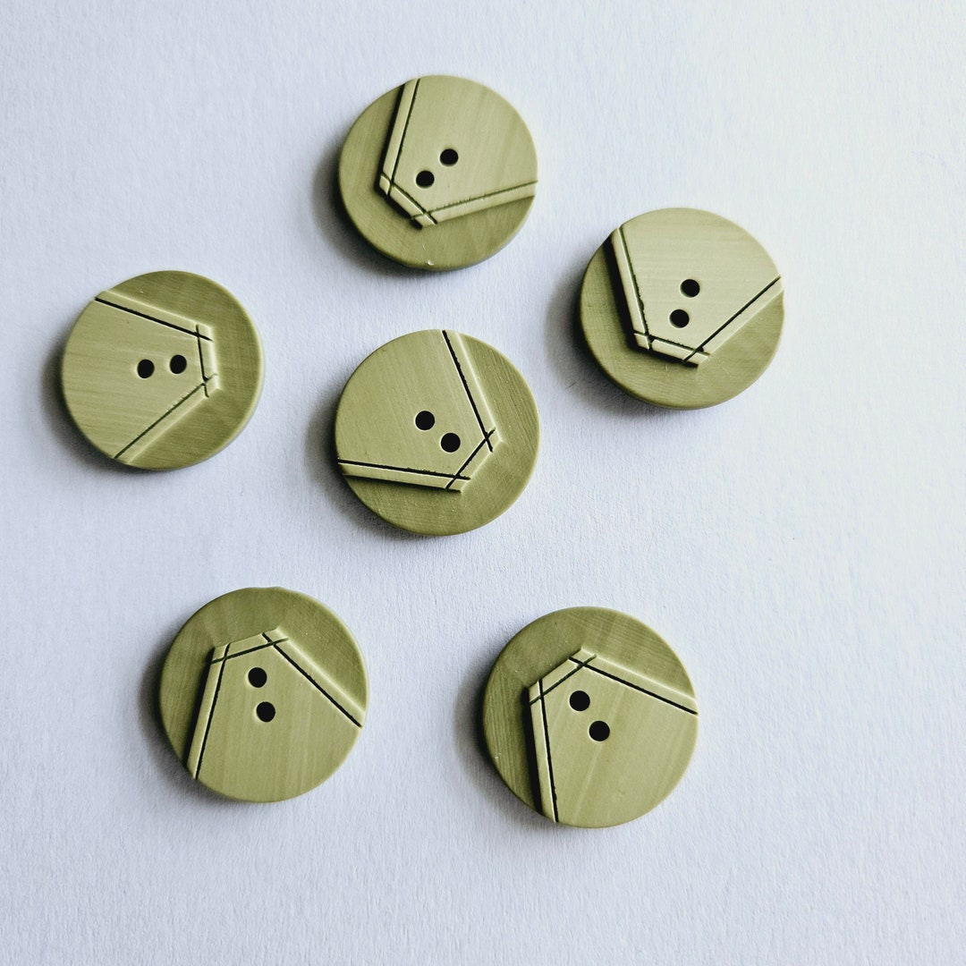 Retro / Vintage Olive/ Green Color 6 Hard Carved Plastic Buttons, Mint ...