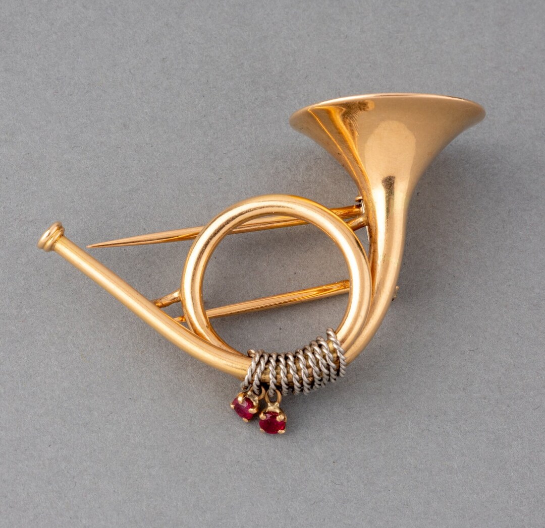 Vintage Gold Hunting Trumpet Brooch by Mellerio - Etsy