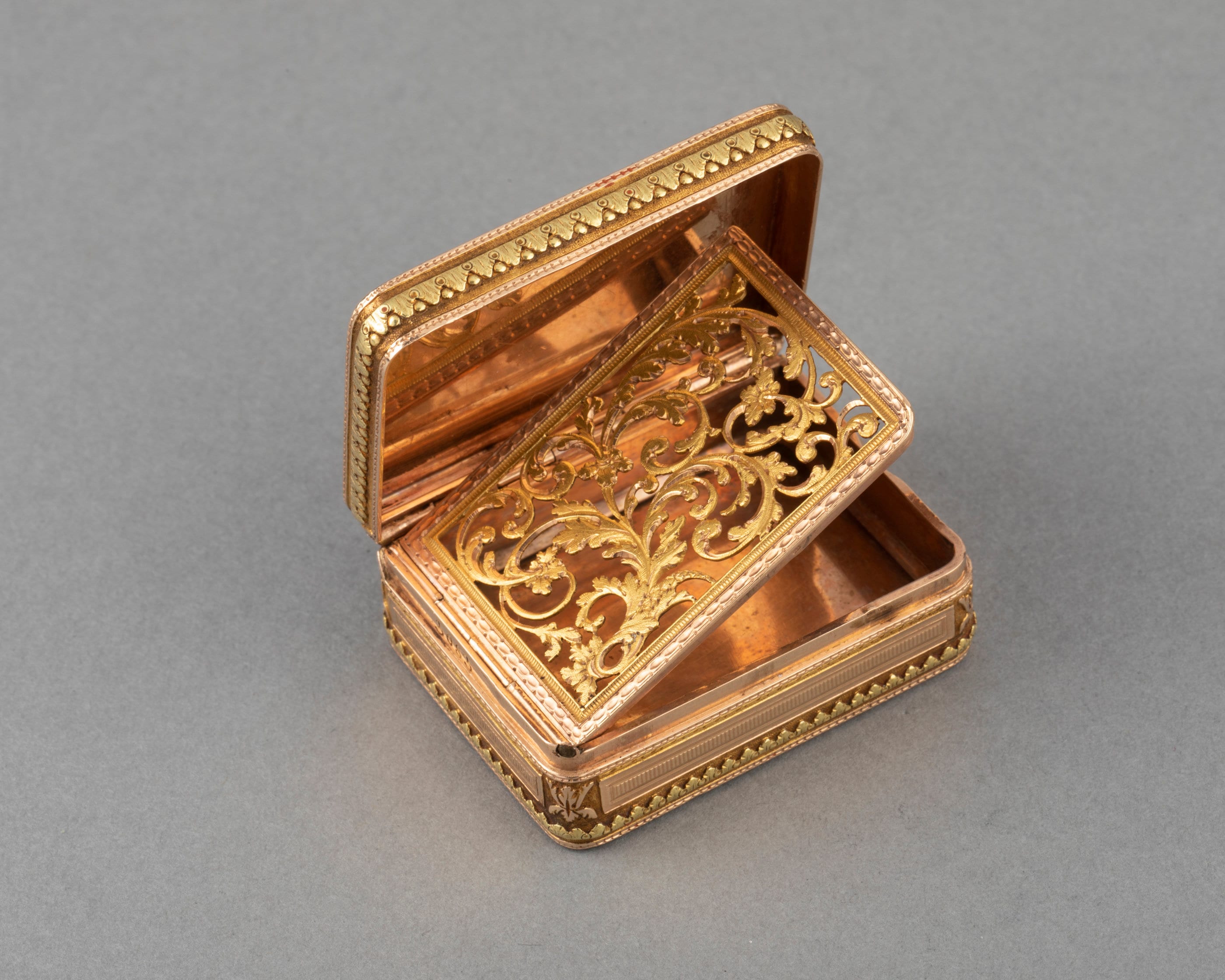 Antique French Gold Perfume Boxe vinaigrette - Etsy