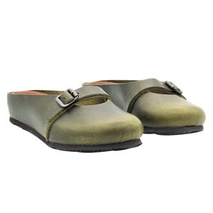 Women's Mules in Olive Green Leather: Comfort and Style - Made in Italy ...