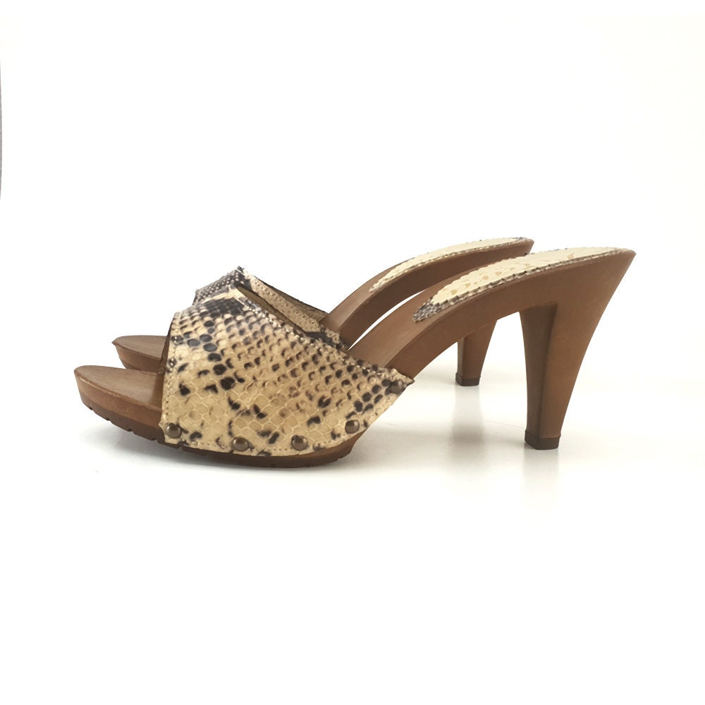 Beige Mules With Decorated Patterned Band Heel 9 K639001 PIT - Etsy