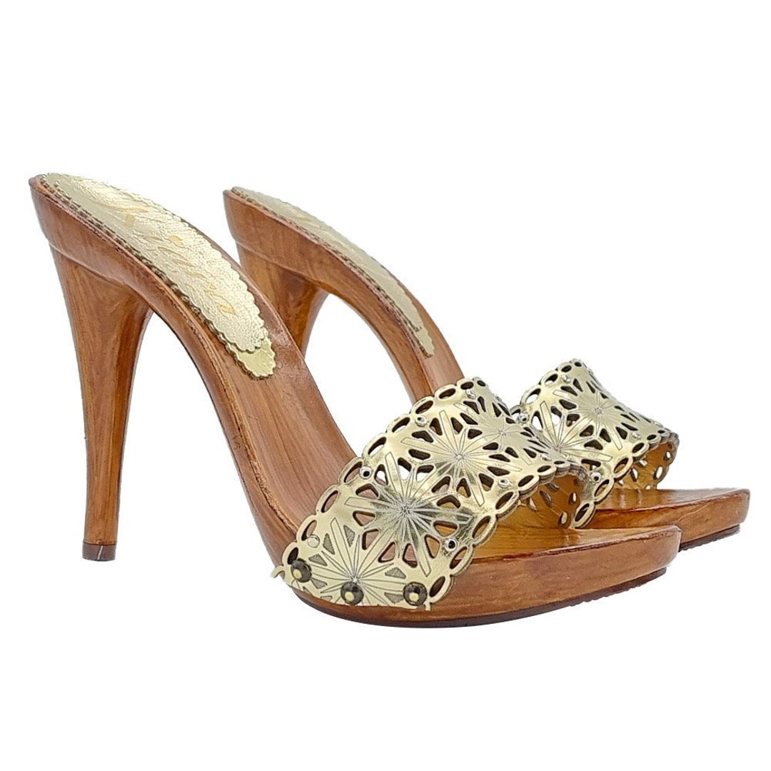 Clogs With Band in Gold-colored Lasered Leather and Heel 12 - Made in ...