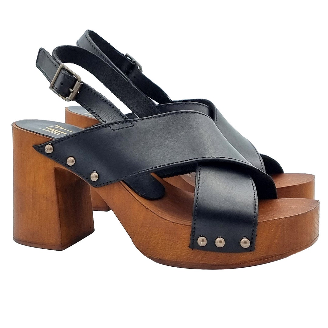 Black Women's Sandals With Crossed Bands and 8.5 Cm Heel - Made in ...