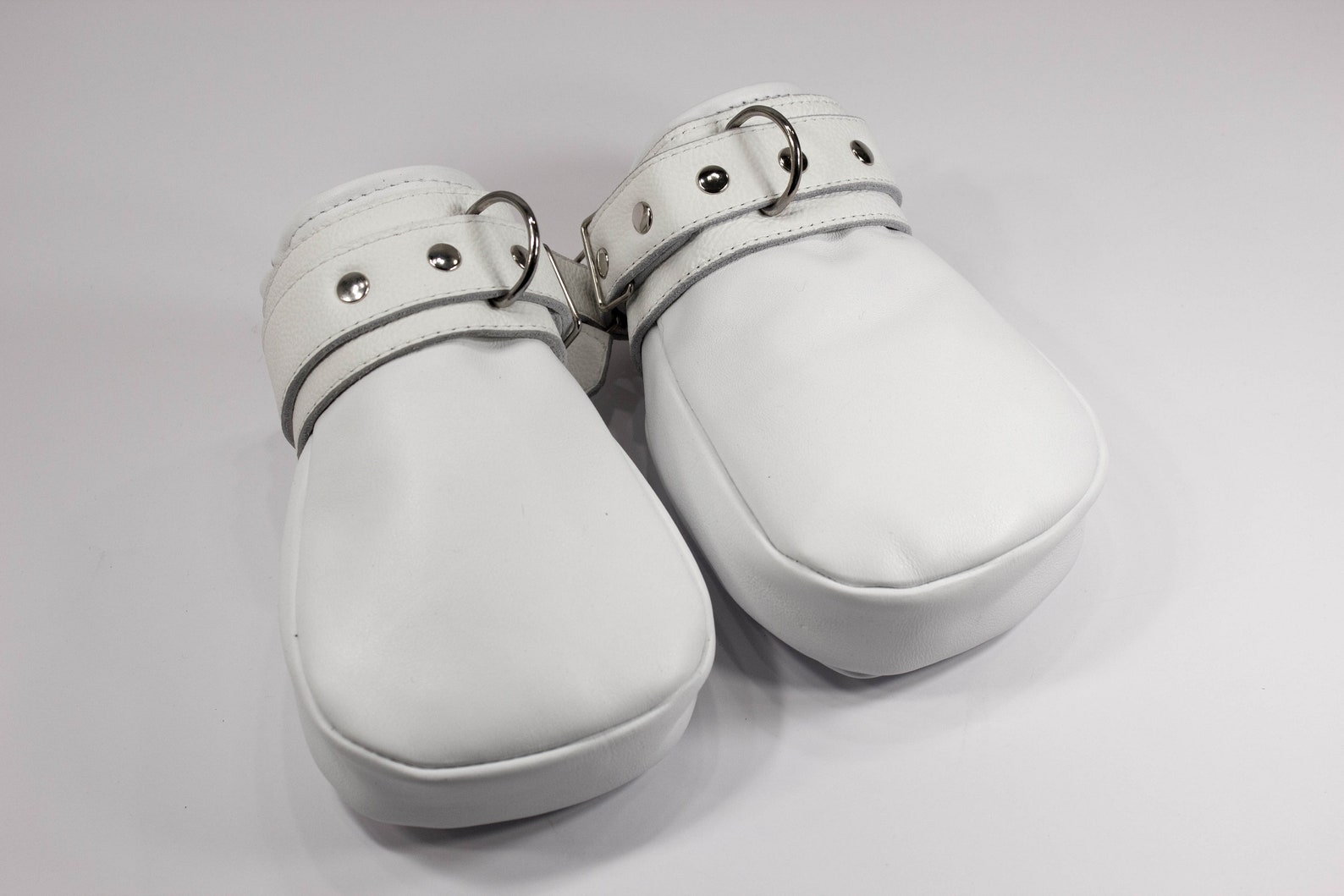 BDSM FIST MITTS, Short Fist Mittens. Leather Fist Mitts With Animal ...