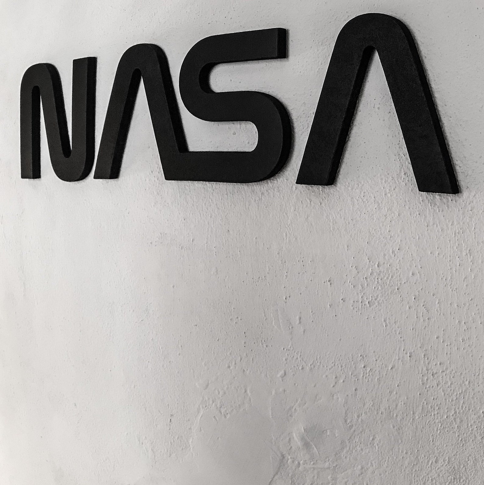 Logotipo de la NASA hecho de de madera Wandeko Letras - Etsy España
