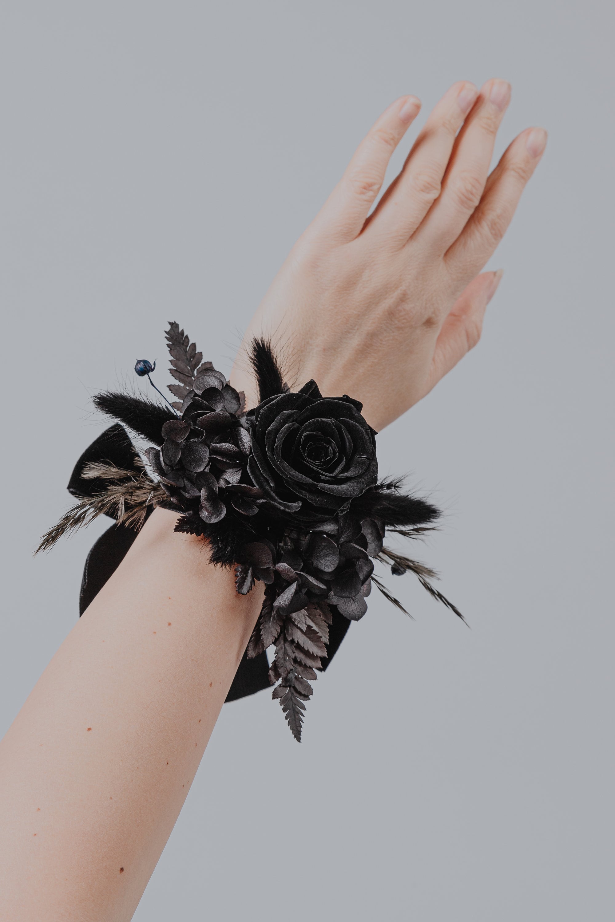 Black Flower Wrist Corsage/dried Flowers Wedding/black Mother Wrist ...