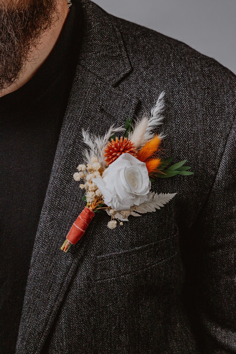 Terracotta Boutonniere/rustic Boutonniere/lapel Pin/grooms Accessoriese ...