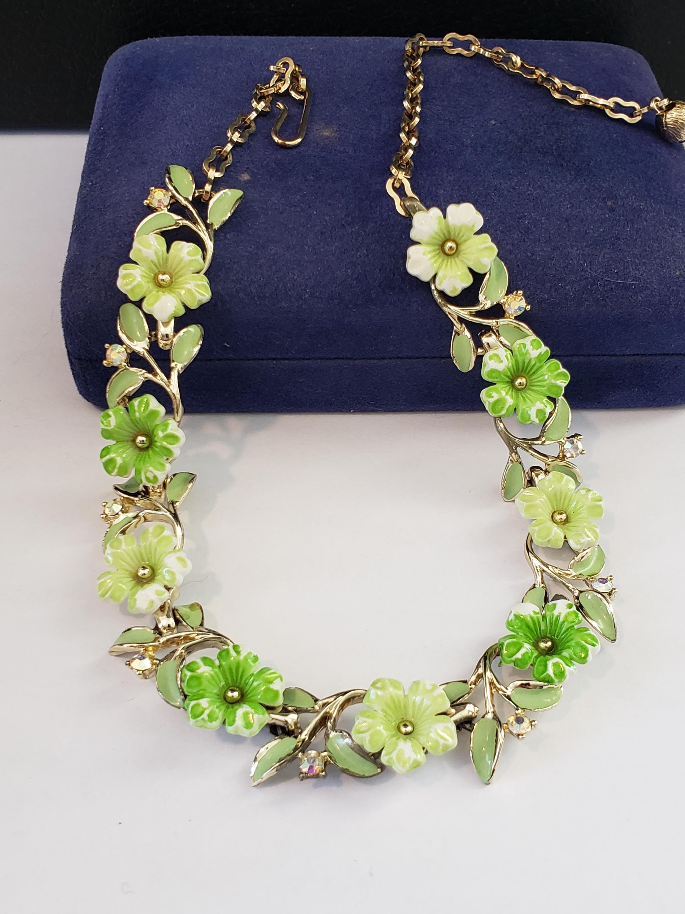 Vintage Floral Spring Necklace Green Enamel Flowers Leaves AB ...