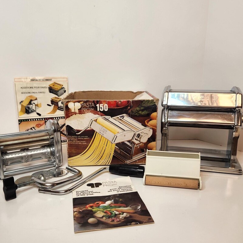 Vintage Pasta Maker - Etsy