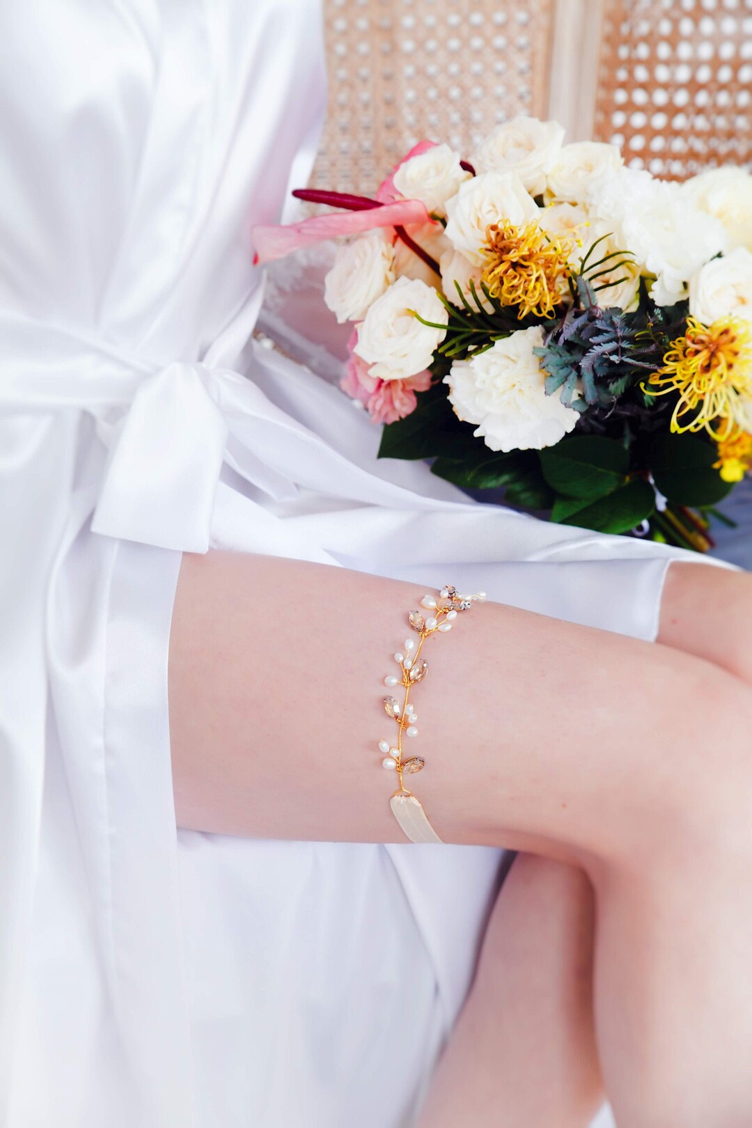 Gold Leaf Bridal Garter Pearl Bridal Garter Photo Shoot Garter Dainty ...