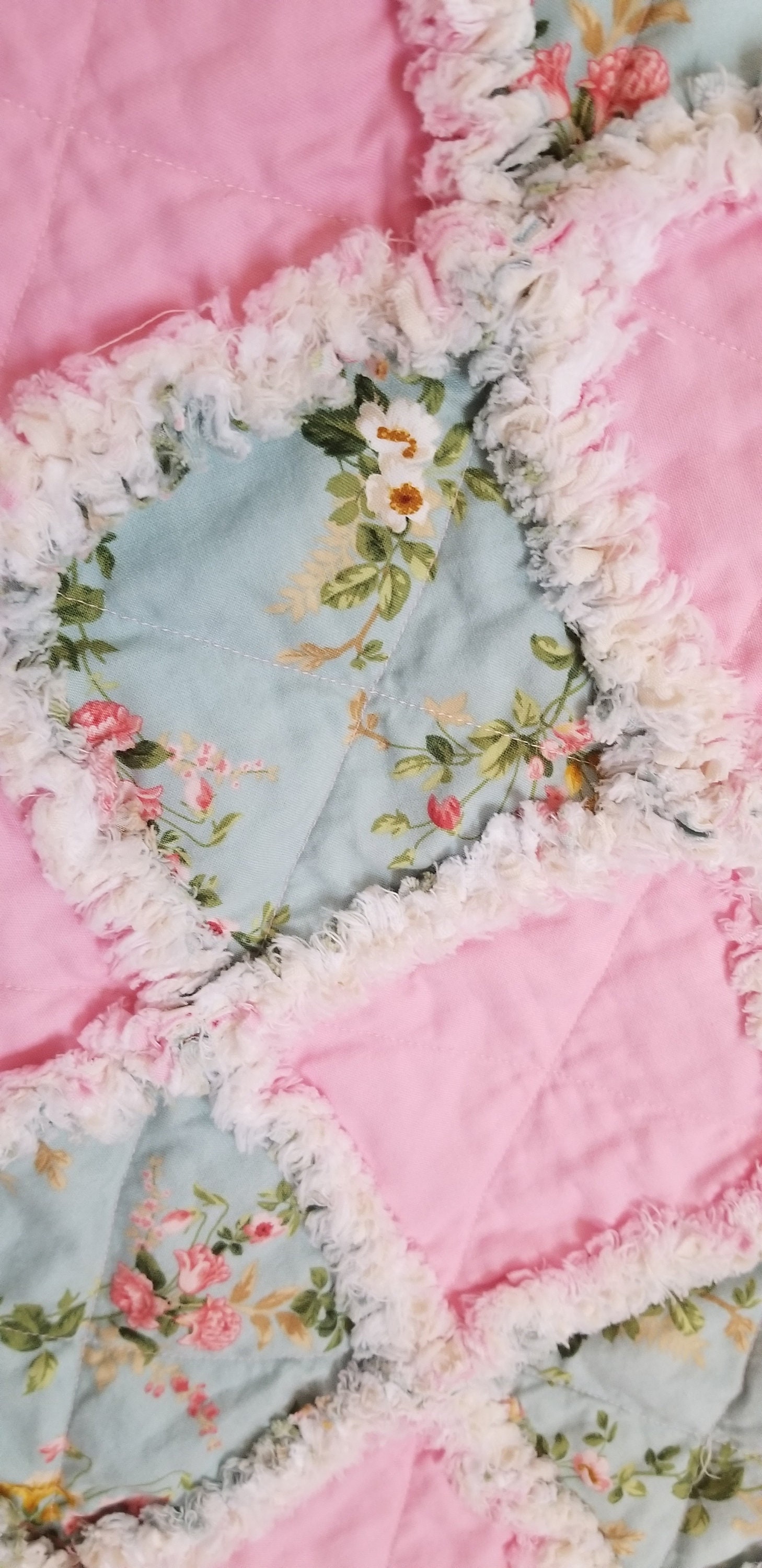 Rag Quilt, Baby Girl Rag Quilt, Pink Rose Floral Pattern Fabric ...