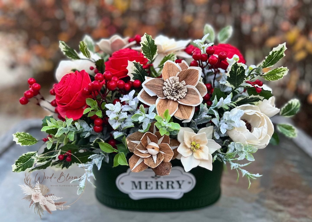 Christmas Flower Arrangement, Green Red Flower Centerpiece, Christmas ...