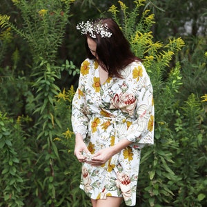 Vintage Garden Floral Bridesmaid Robes | Bohemian Wedding Robe | Barn ...