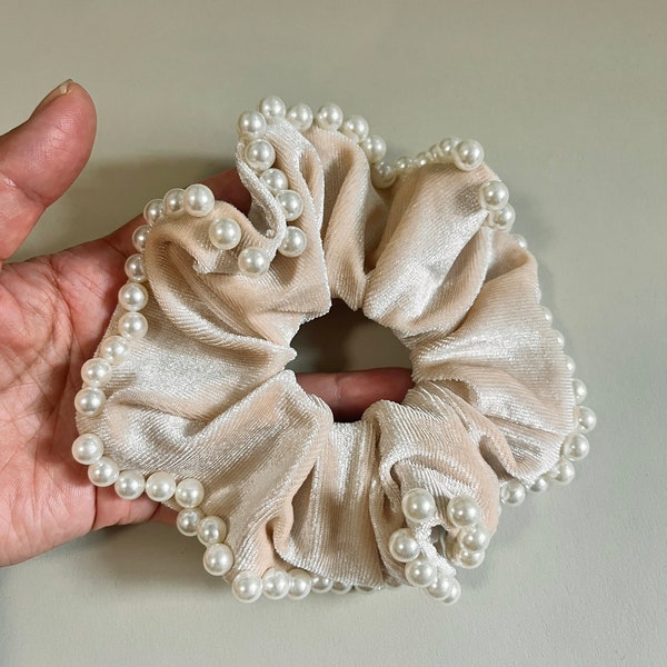 Pearl Scrunchie - Etsy